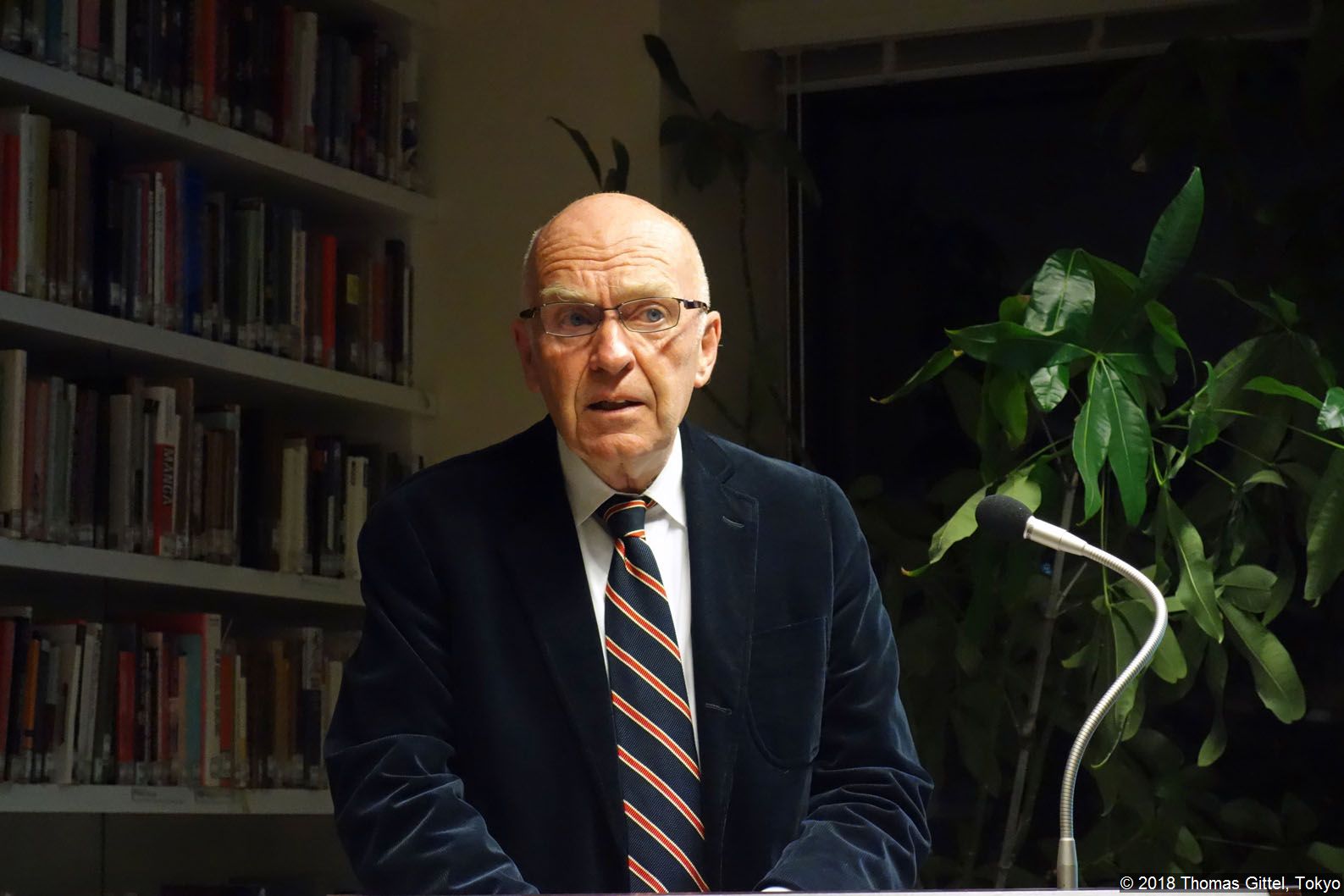 Dr. William Gater: „Die Welt der japanischen Farben ‒ ein ...